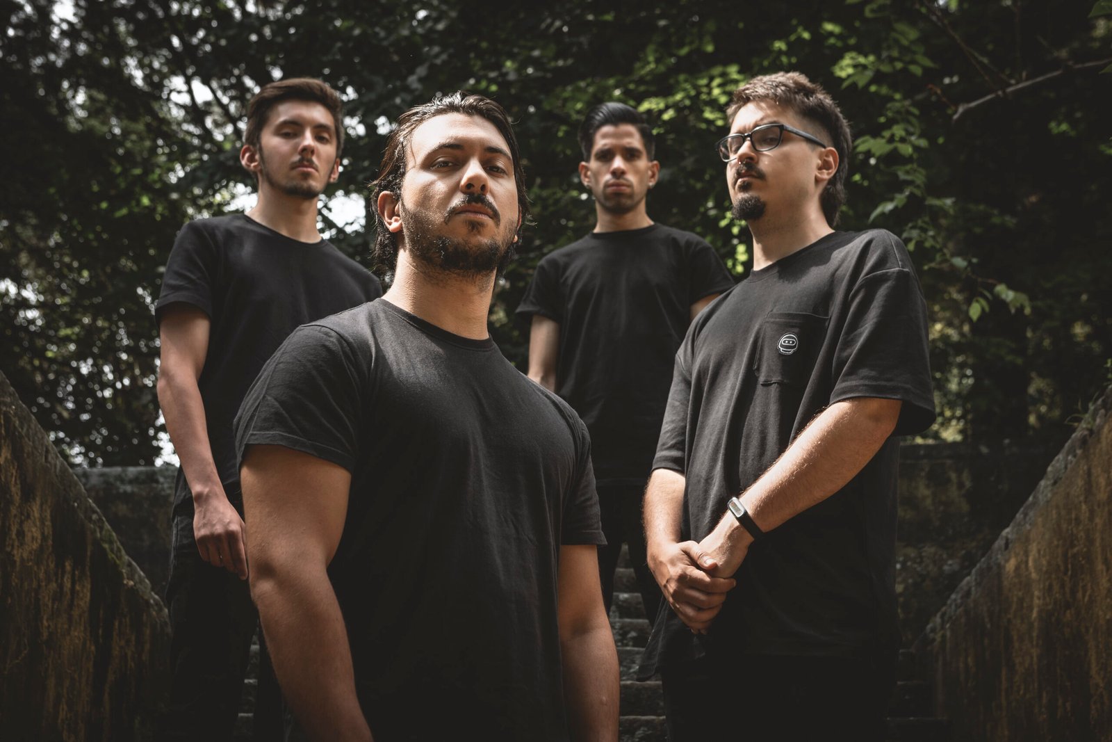 Icosandria Lunge For Our Ears With "Roshinu" - Everything Is Noise